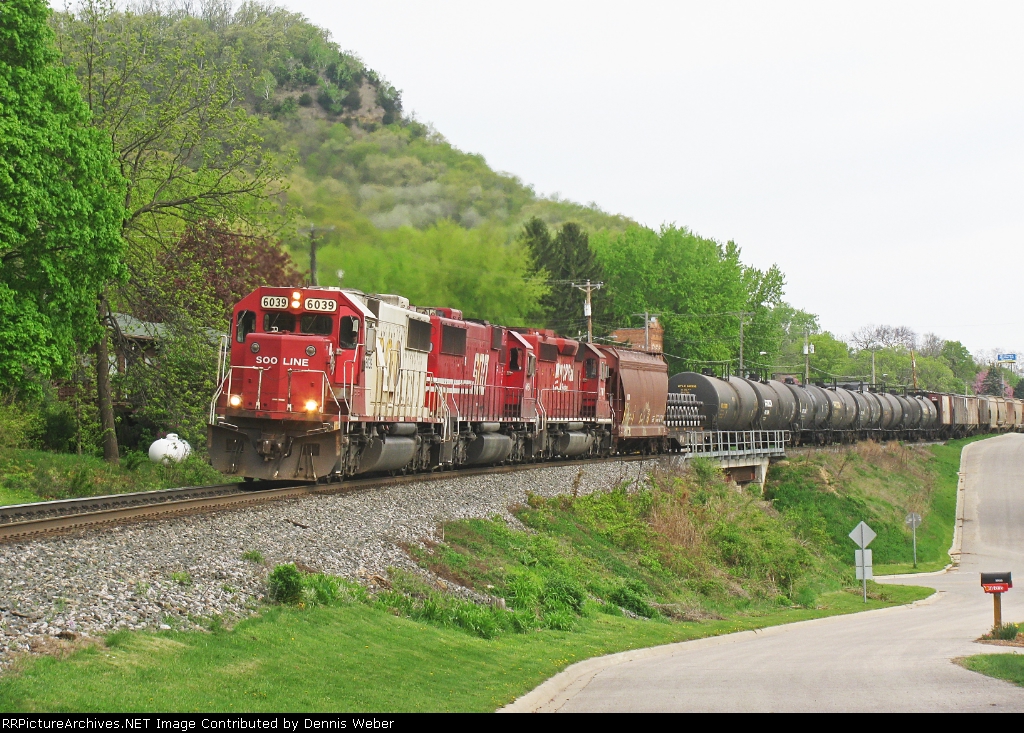 SOO 6039, CP's River Sub.